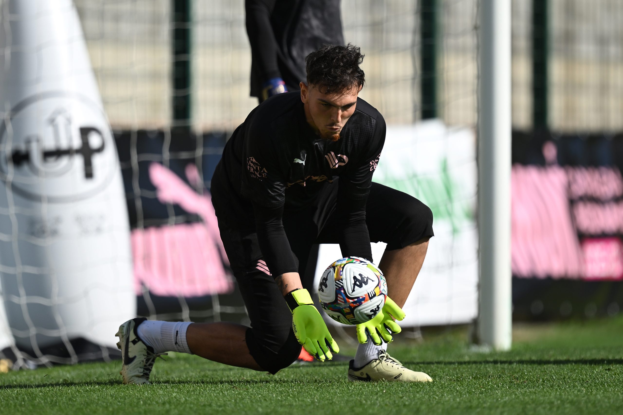 Cutrona transferred to Virtus Francavilla | Palermo F.C.